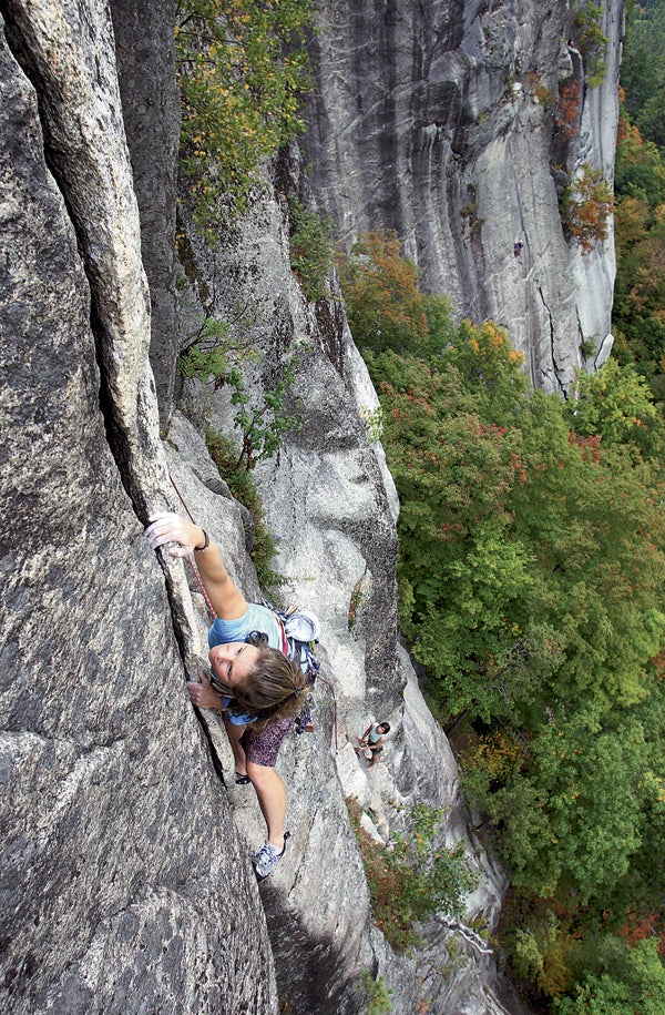 Recom-Beast (III 5.9) - Cathedral Ledge, New Hampshire - Climbing