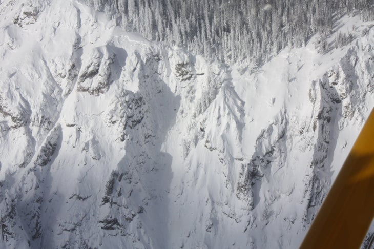 Rare Avalanche Kills Wyoming Ice Climber - Climbing