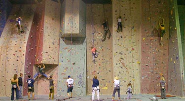 Cleveland Rock Gym - Cleveland, Ohio - Climbing