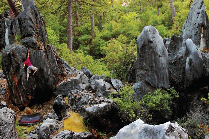 Columbia's Limestone Blocks - Climbing