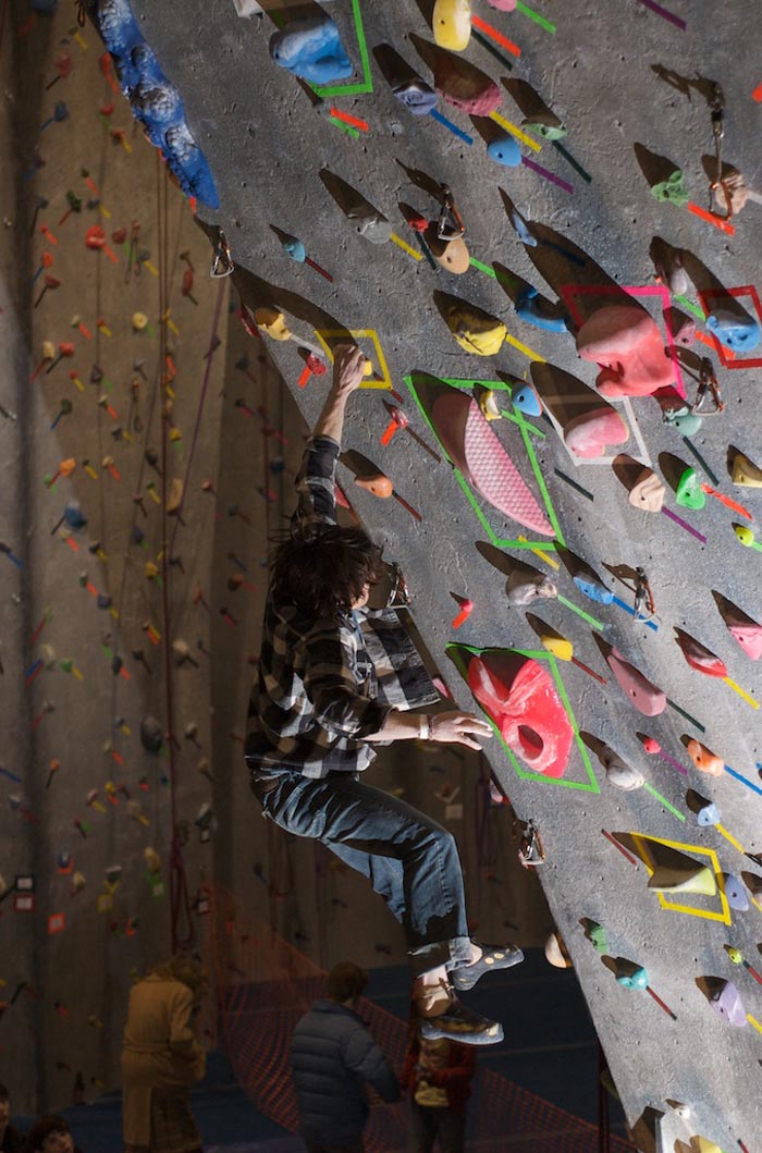 Triple Crown Bouldering at the Stone Fort - Climbing