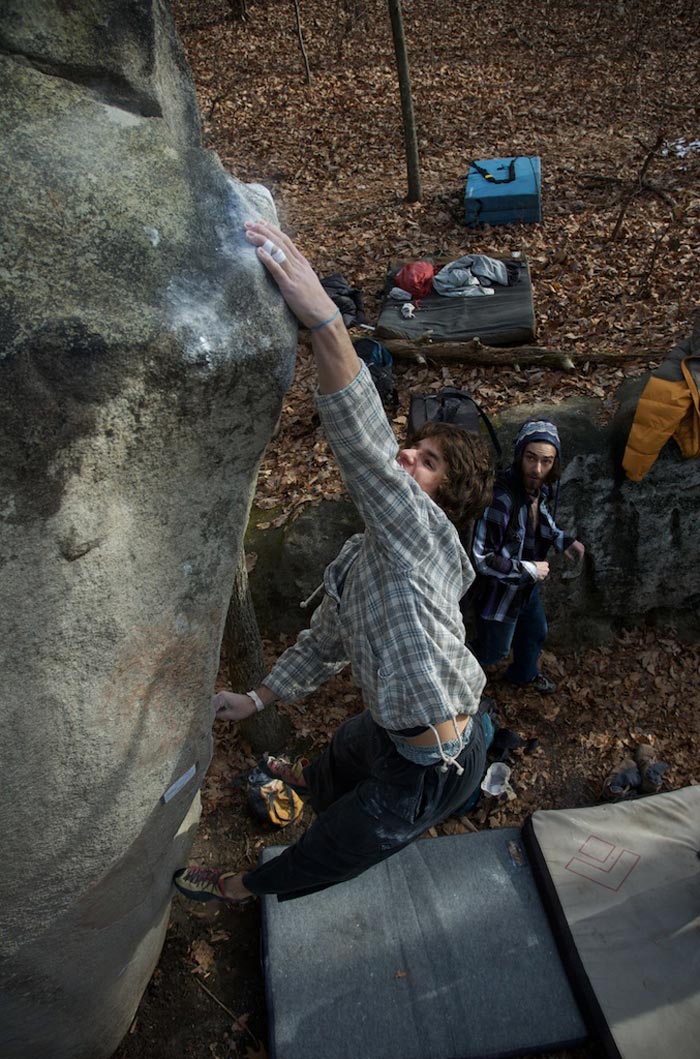 Triple Crown Bouldering at the Stone Fort - Climbing