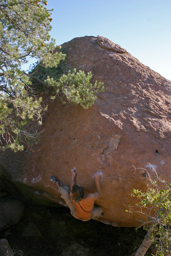 Photos from Gabriel Moch’s North American Boulderering Journey - Climbing