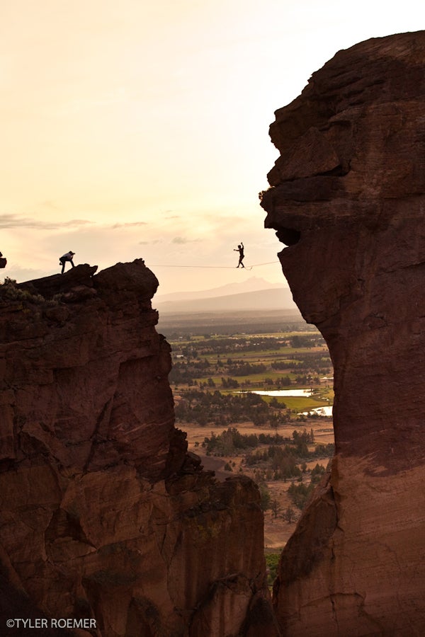 Monkey Face Highlinin' - Climbing