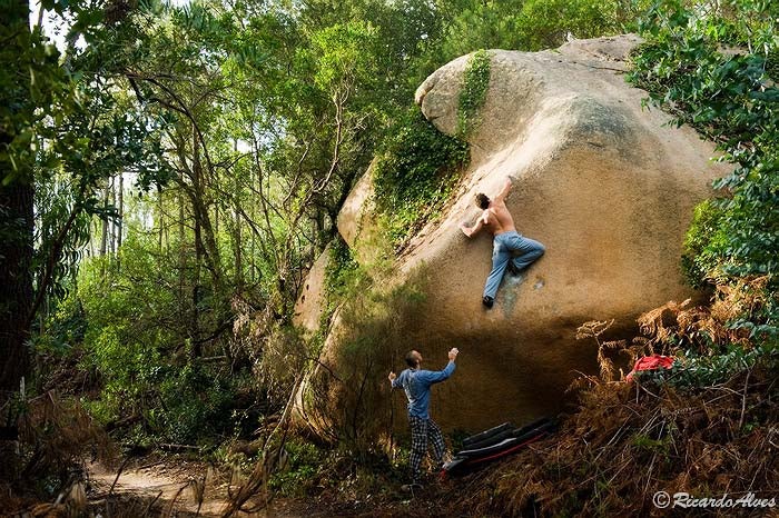Bouldering in the Magical Forest of Sintra, Portugal - Climbing