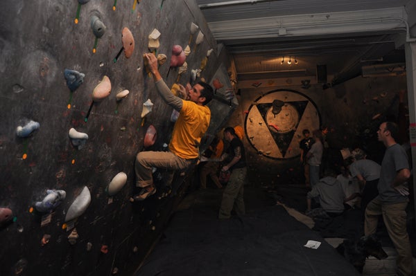 Tennessee Bouldering Authority Comp, Chattanooga TN - Climbing