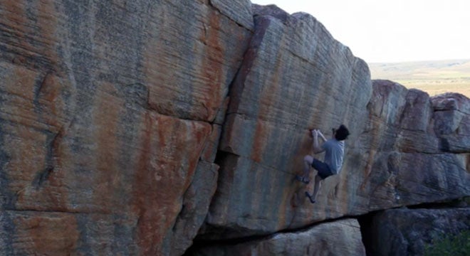 Jimmy Webb Flashing Boulders in Rocklands - Climbing