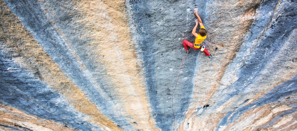 Flash: 7 Inspiring Climbing Photos - Climbing