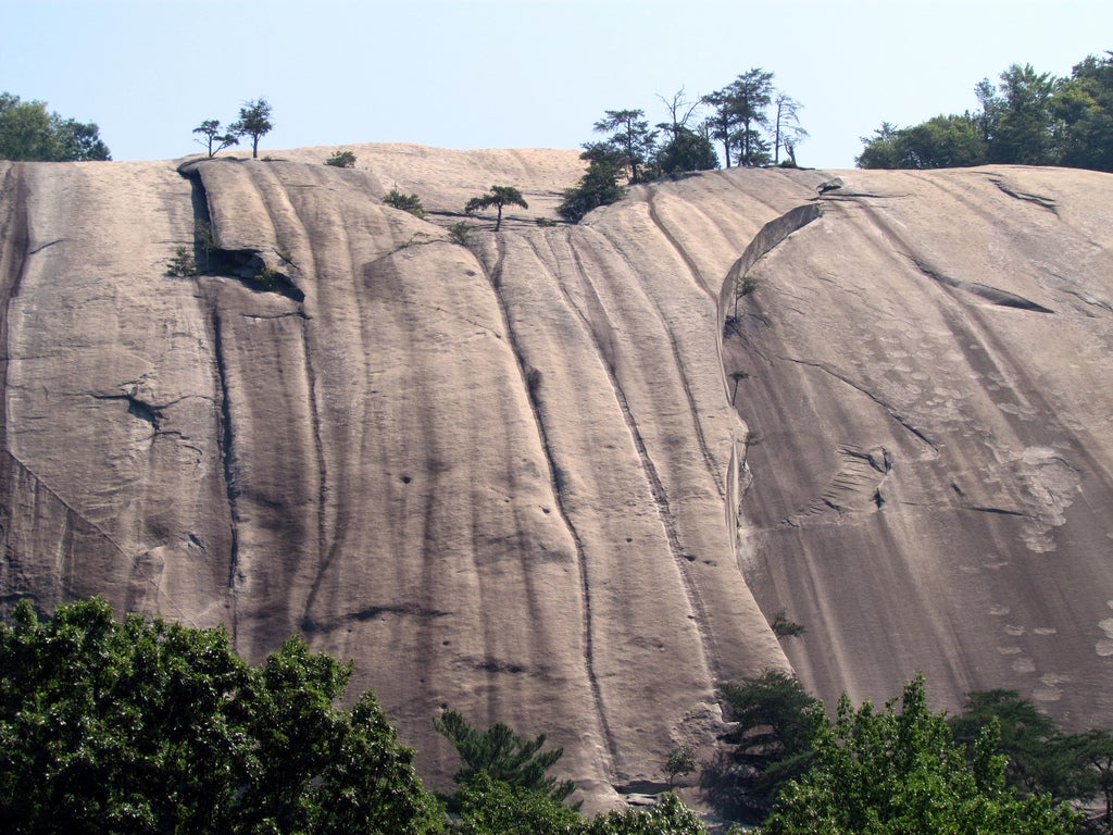 Unbelayvable: The Batman Descent - Climbing