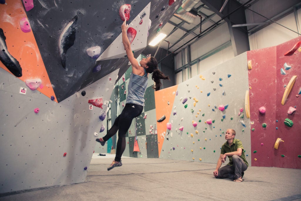 3 Tips for Safer Bouldering Falls