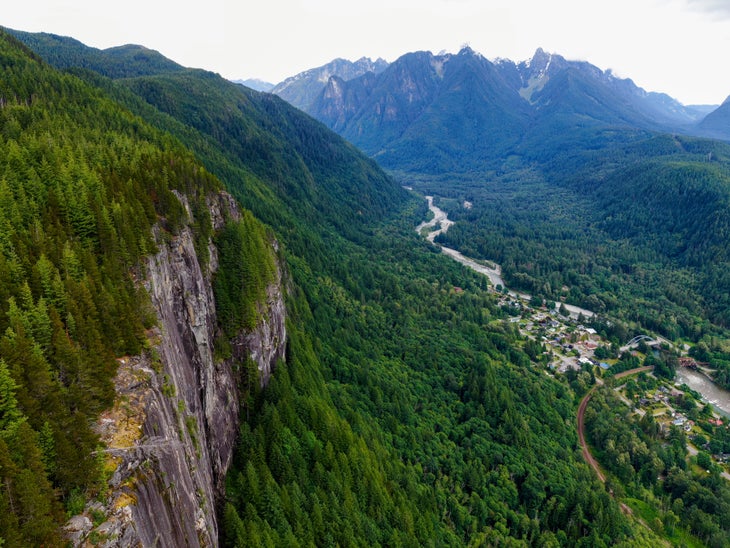 Climbing at Washington's Index Town Walls