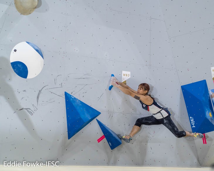 Opinion: Comp Climbing Is Experiencing Its First Wave of Nostalgia