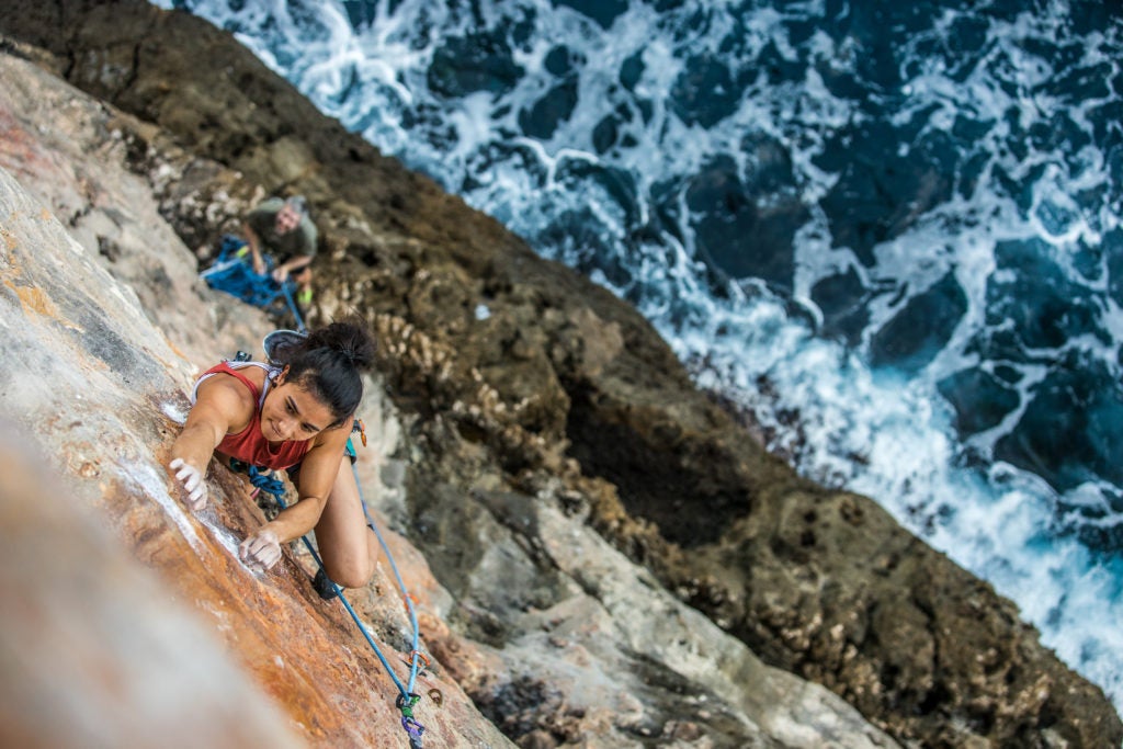 Photo Gallery: Onsight—4 Climbing Photo Highlights (Issue 371)