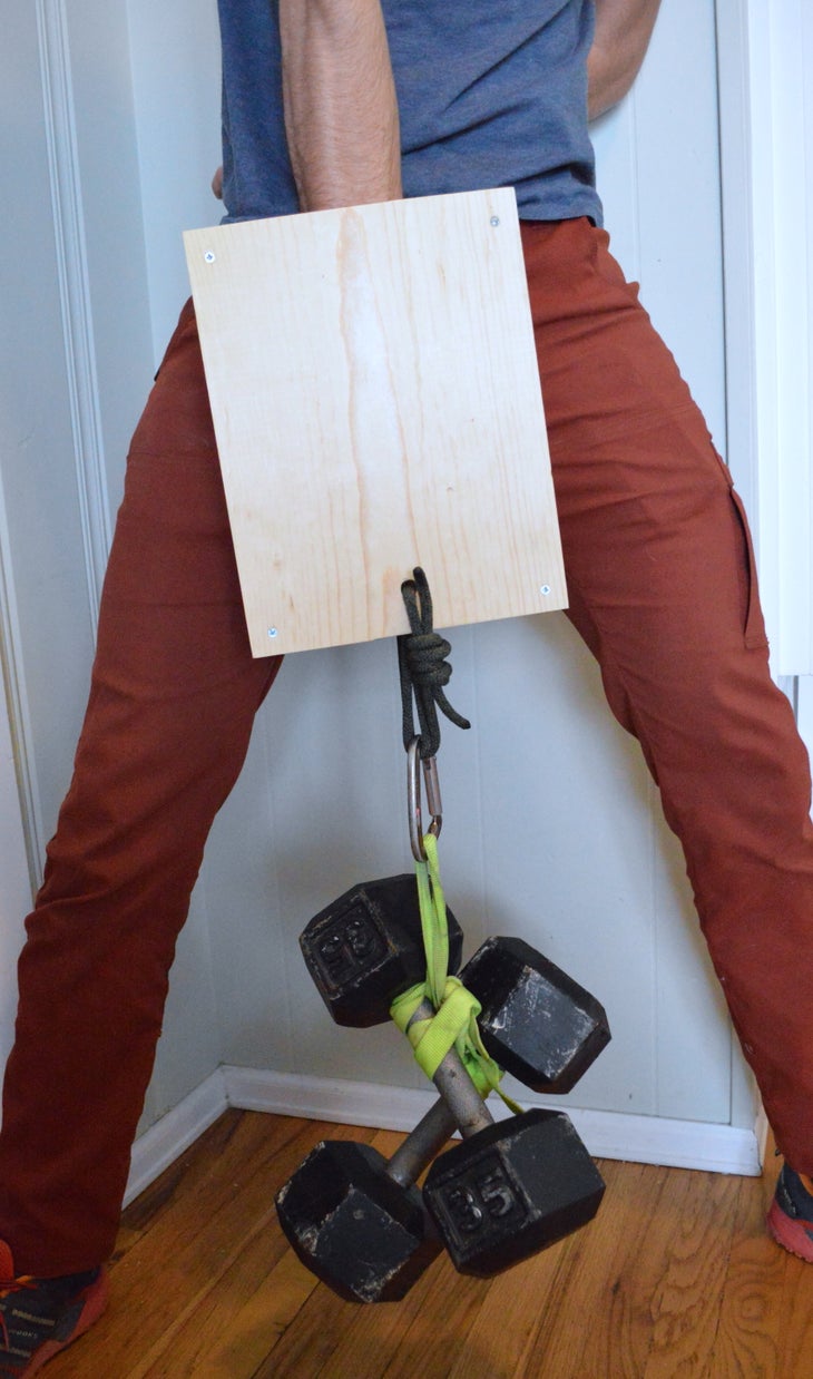 DIY: How To Build Inexpensive Portable Crack Climbing Training Device