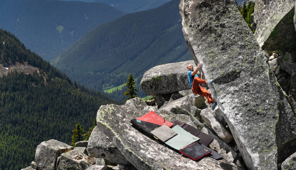 Photo Gallery: Onsight—2 Climbing Photo Hightlight (Issue 373)