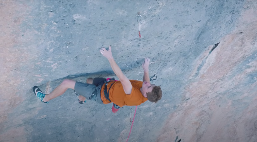 Watch Seb Bouin Climb Biographie (5.15a)