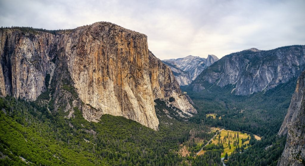 Jordan Cannon Climbs El Cap's Golden Gate Free in a Day