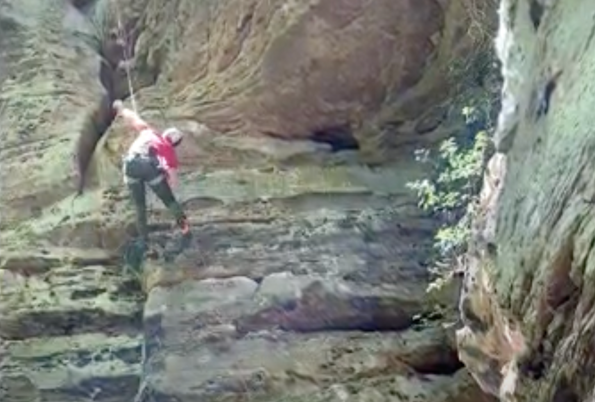 Rock Climber Injures Himself in Big Fall - Climbing