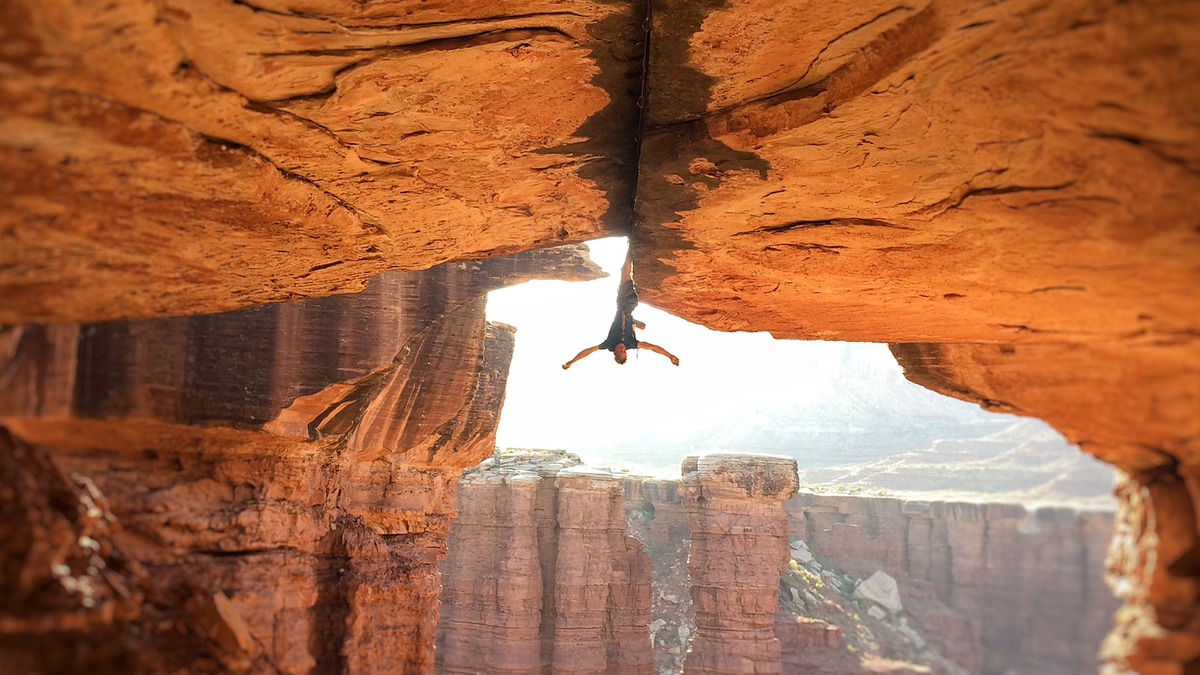 Pete Whittakers Five Top Tips for Crack Climbing - Climbing