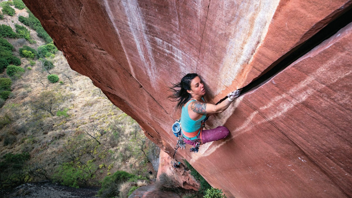 Crack Climbing In Liming, China - Climbing