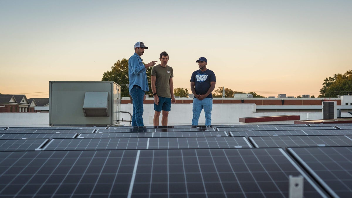 Alex Honnold, Memphis Rox Solar Energy Project - Climbing