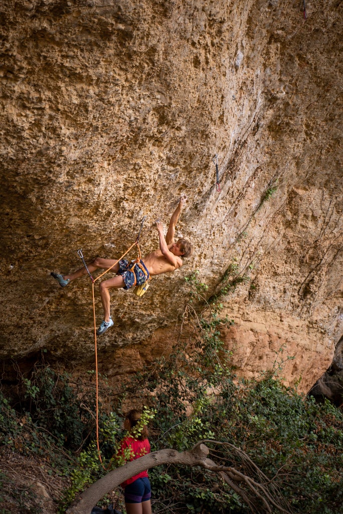 Alex Megos Climbs New 5.15b in Margalef, Spain - Climbing