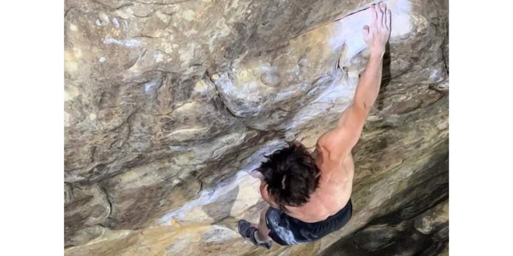 Hard Offwidth Flash, V16 Downgrade, Bolt Replacement - Climbing