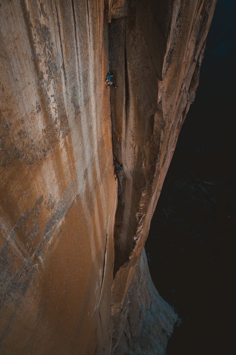 Sam Stroh Frees El Cap’s 'El Corazón' In a Day - Climbing