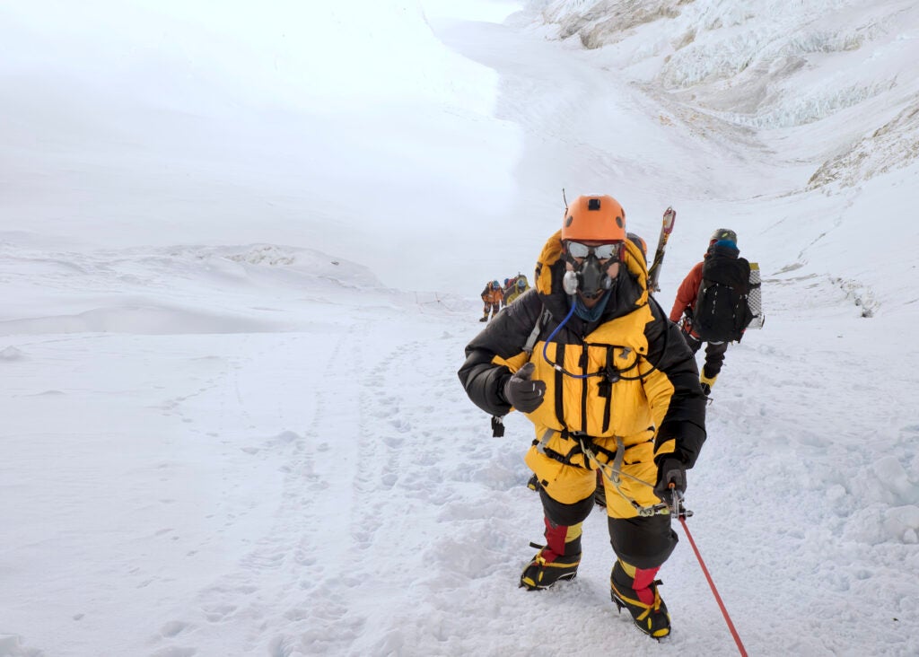 Mount Everest's AllTrails Route Gets Fantastic Reviews! - Climbing
