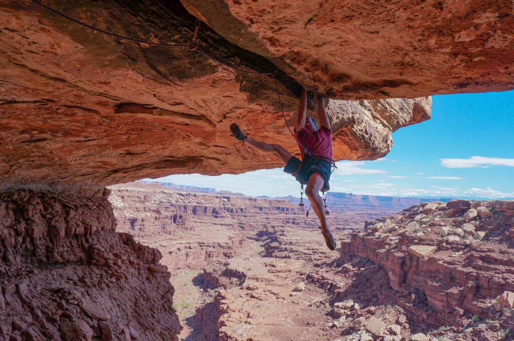 8 Insider Tips for Climbing in the Roof-Crack Capital of the World - Climbing