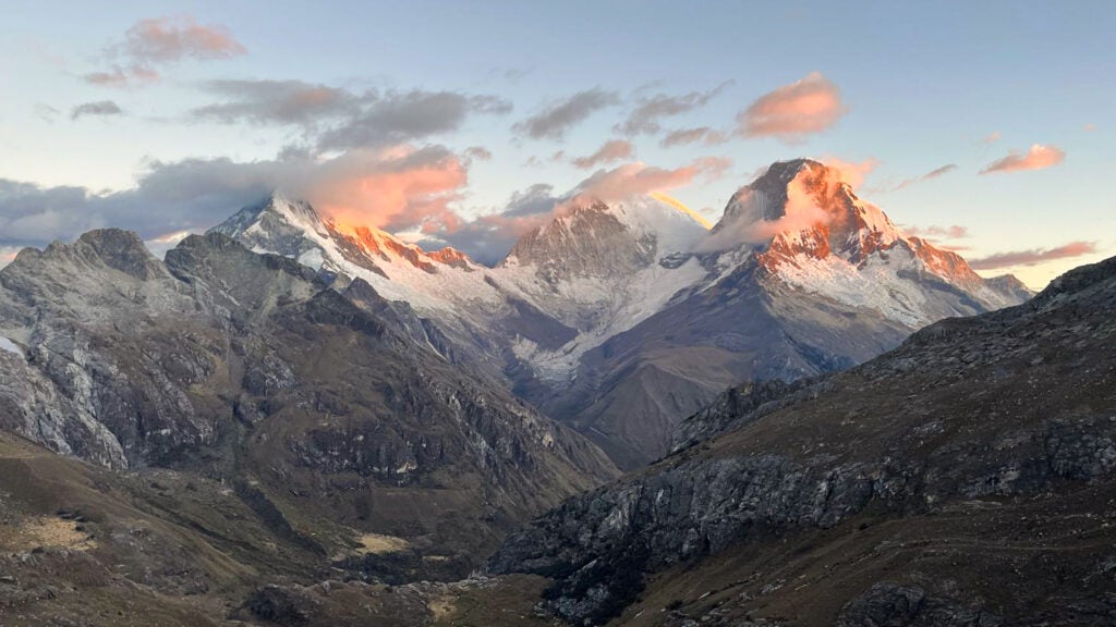 Body of American Climber Found in Peru - Climbing