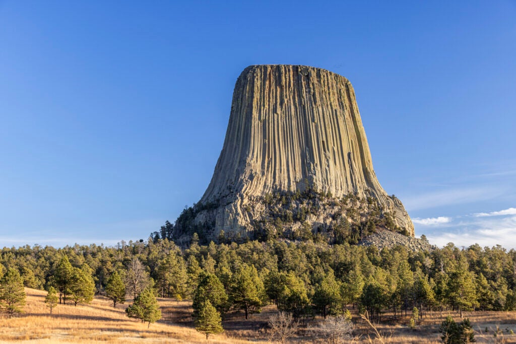 21-Year-Old Dies in Rappelling Accident on Devils Tower - Climbing