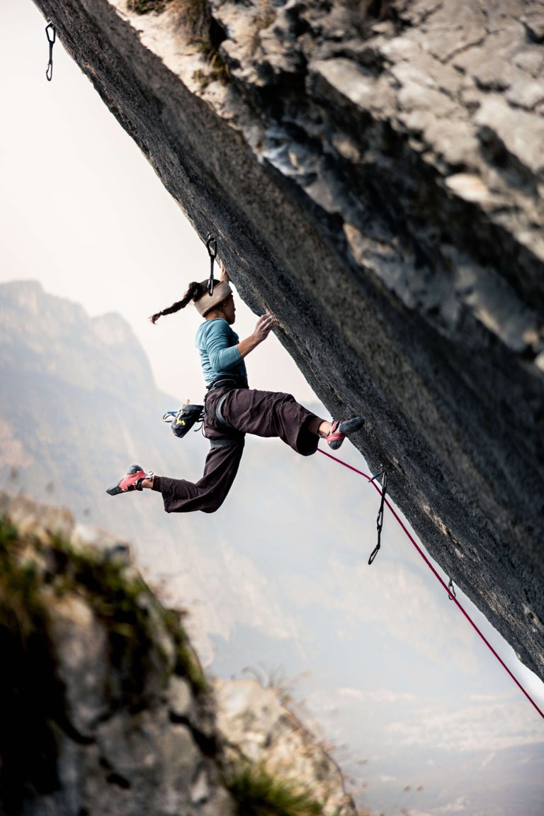 Brooke Raboutou Becomes First Woman to Climb 5.15c - Climbing