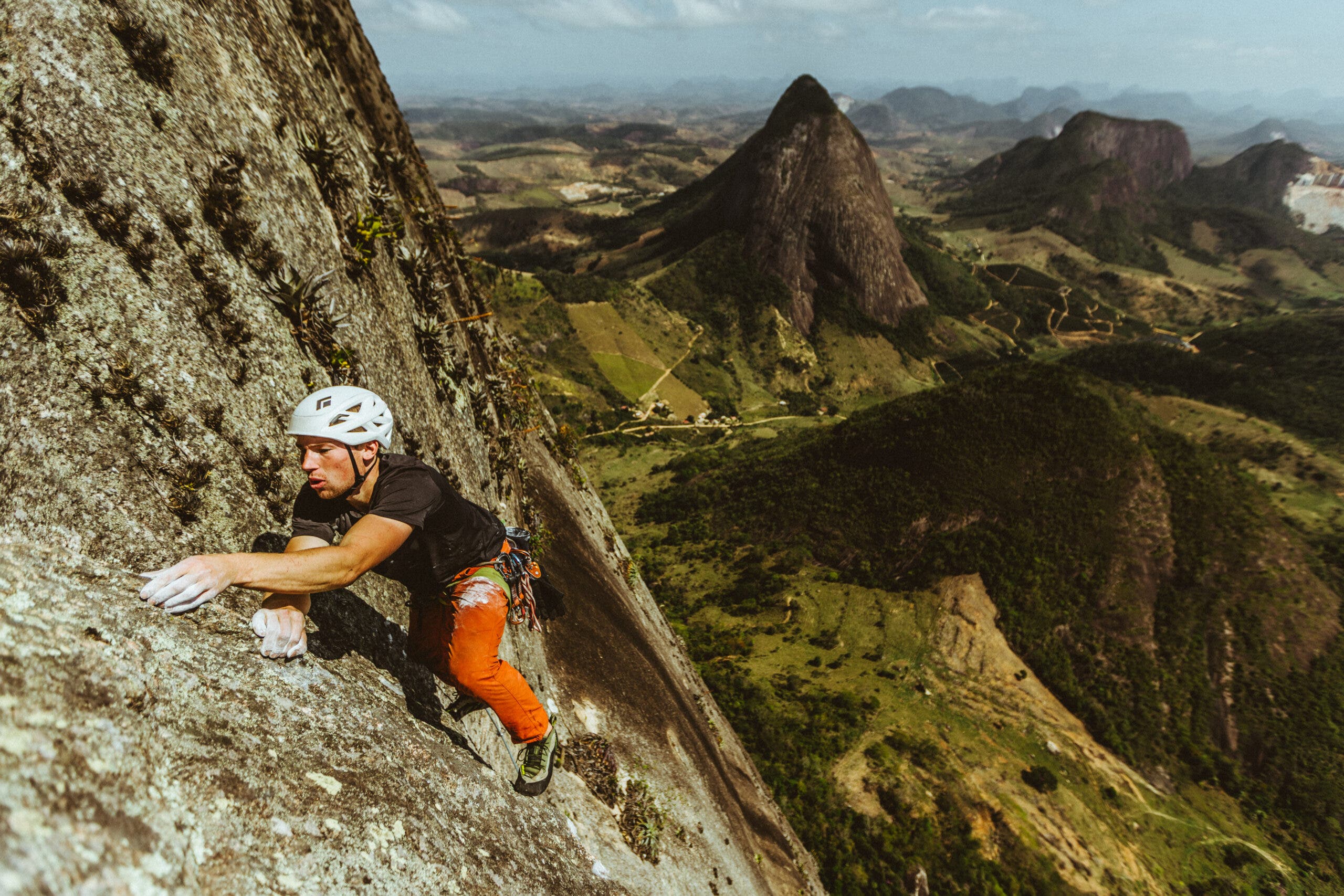 Meet the Newest Hard Big Wall in Brazil: An El Cap-Sized Monolith