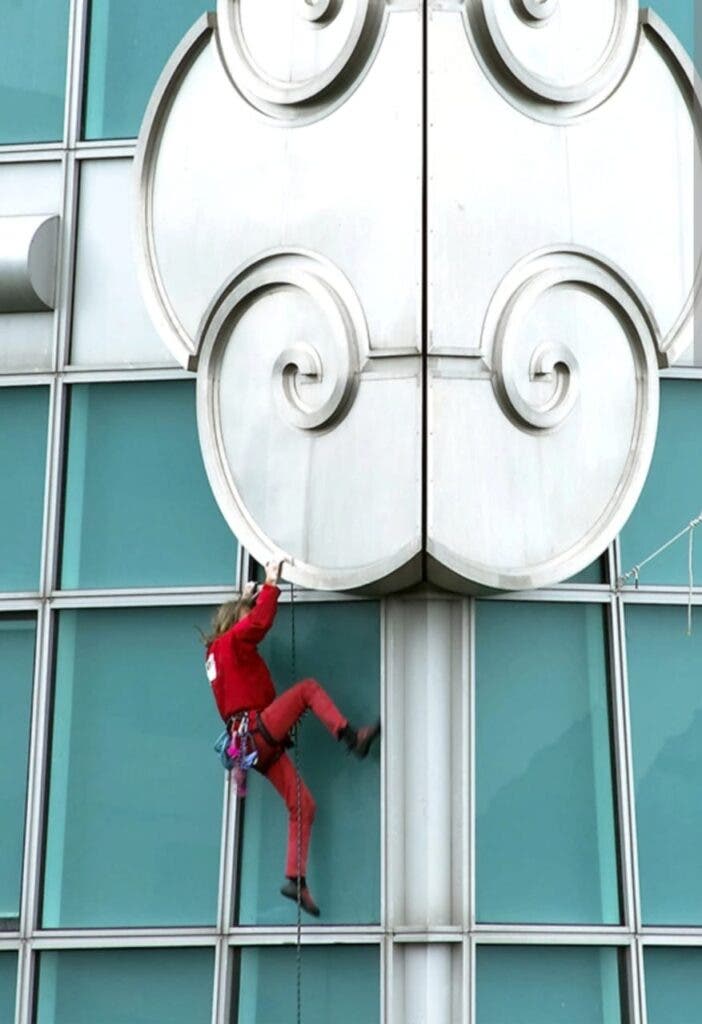 The French Spiderman's Beta for Alex Honnold's Taipei 101 Climb