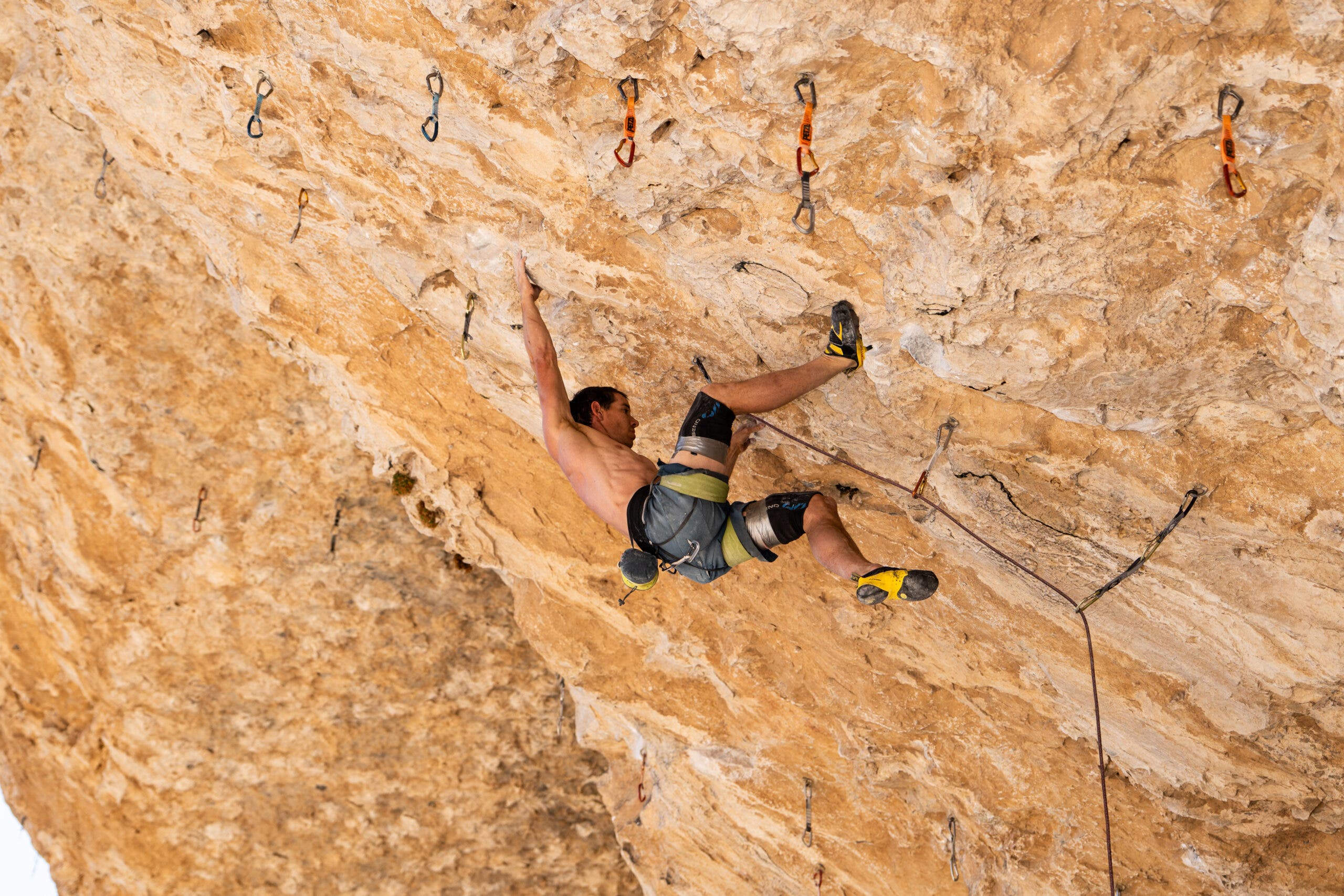 Inside Alex Honnold's Preparations for His Netflix Live Climb